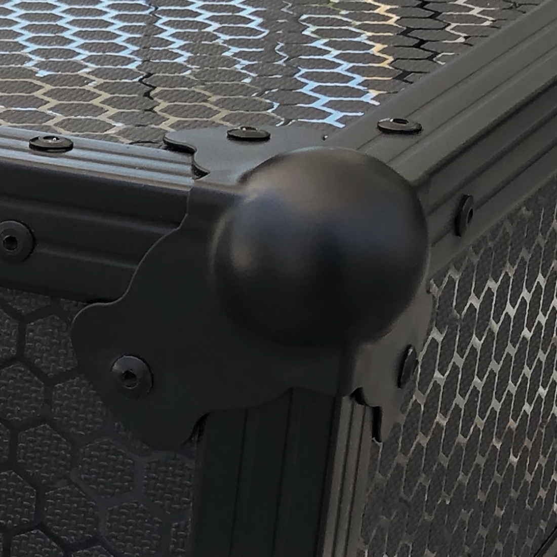 Flight Case Ball Corner Black