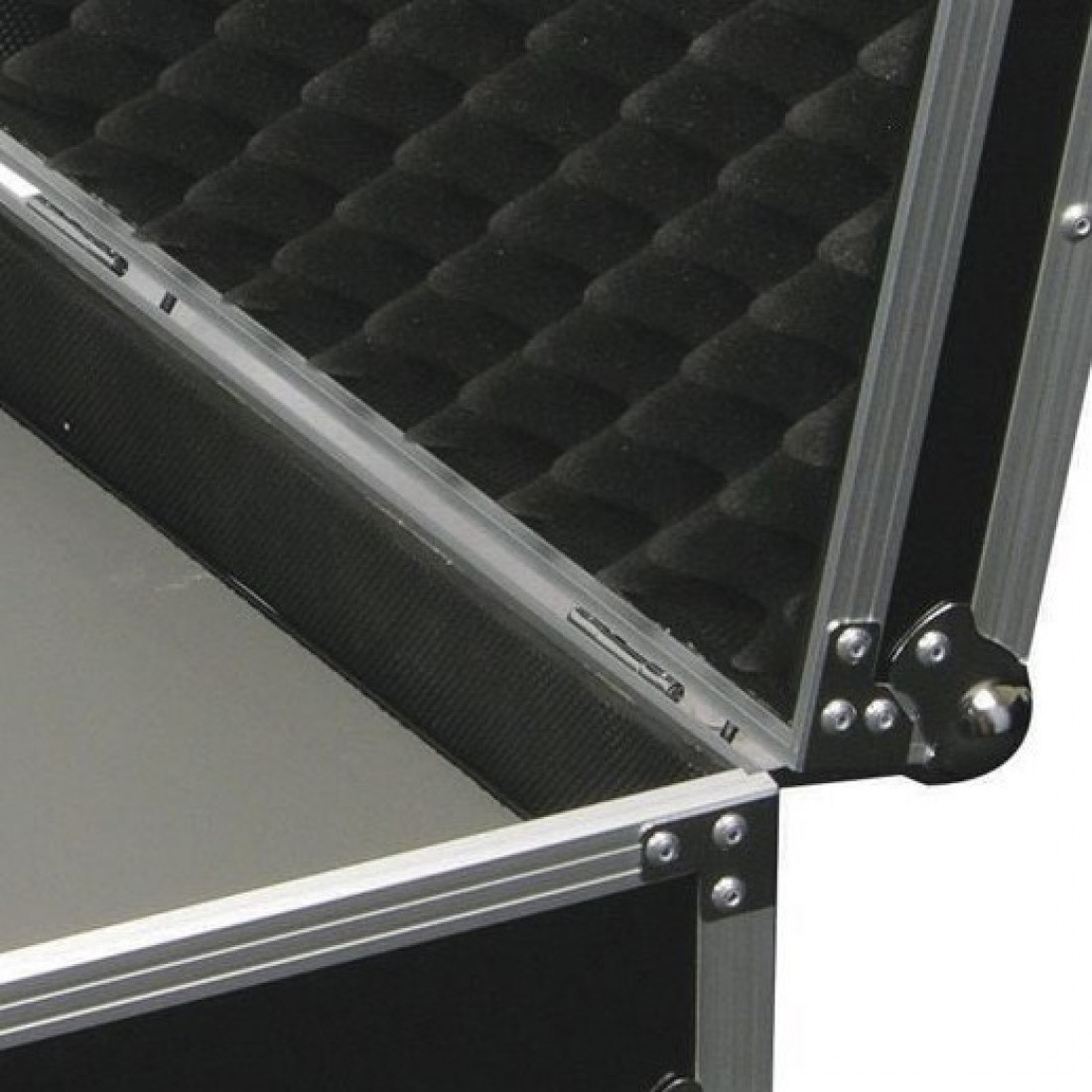 Flight Case Aluminum Edge Extrusions Silver